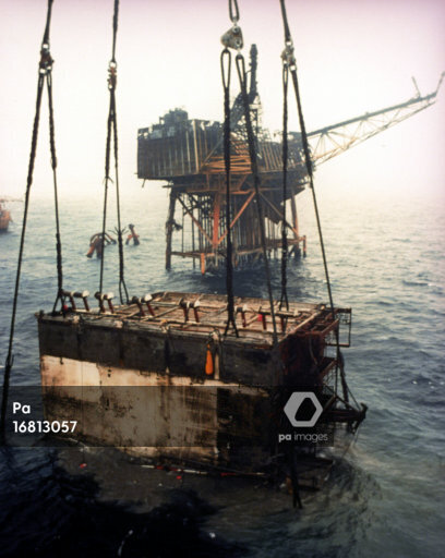 Piper Alpha Disaster - PA Images